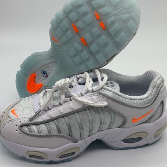 Nike | Shoes | New Nike Air Max Tailwind Iv White Orange Youth | Poshmark